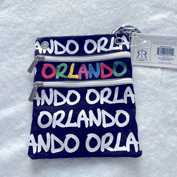 Robin Ruth | Bags | Robin Ruth Orlando Printed Crossbody Purse | Poshmark